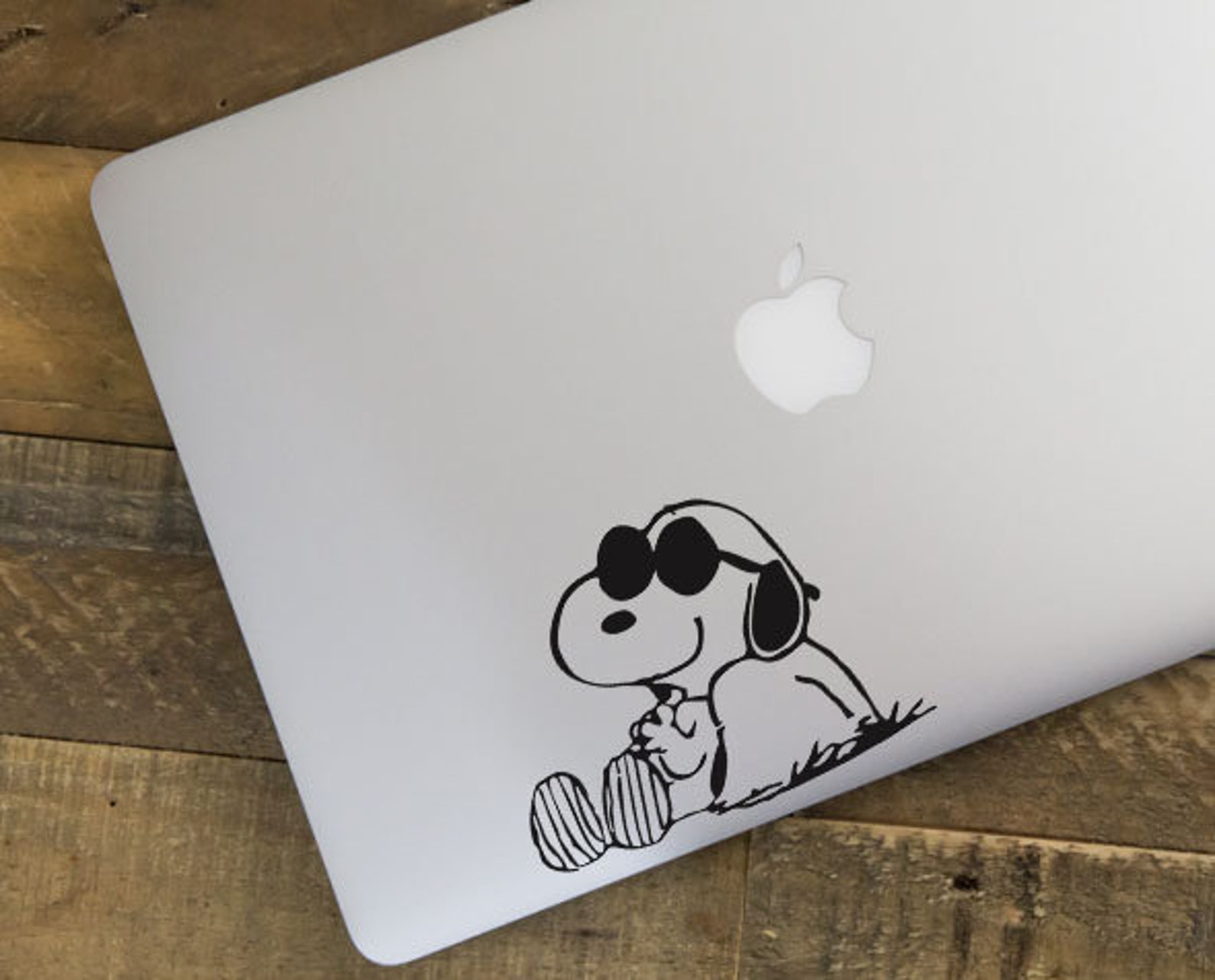 Snoopy Resting Vinyl Decal Snoopy Stickermacbook - Etsy