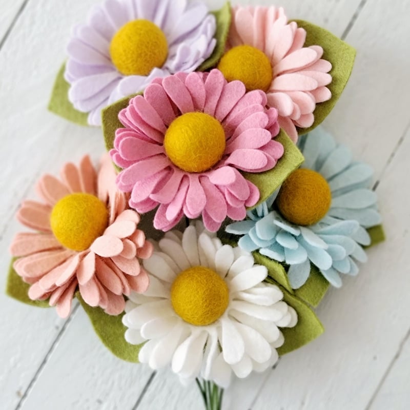 Felt Daisy - Etsy