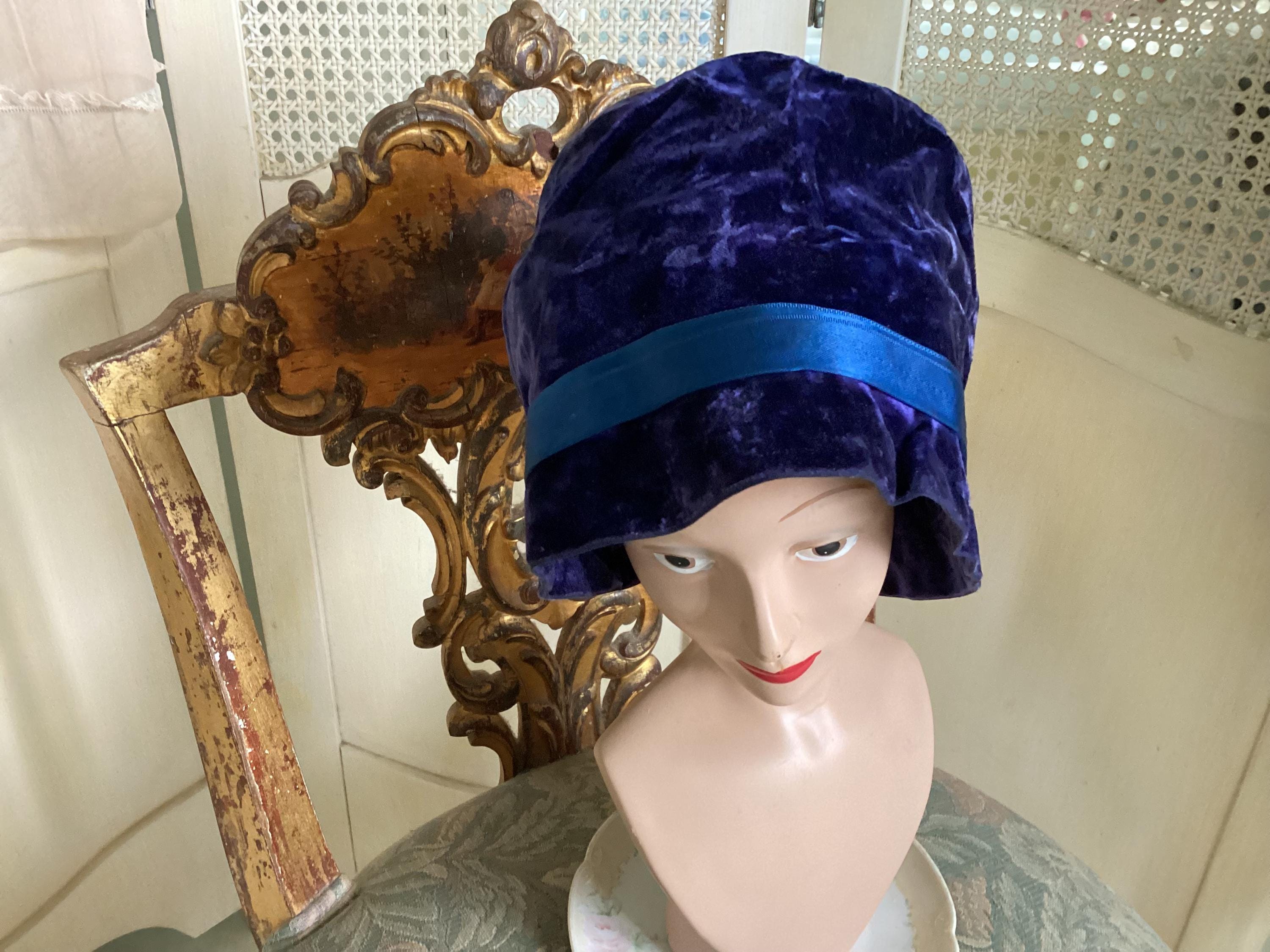 REDUCED! Authentic 1920’s Flapper Cobalt Blue Cloche Velvet Hat With ...