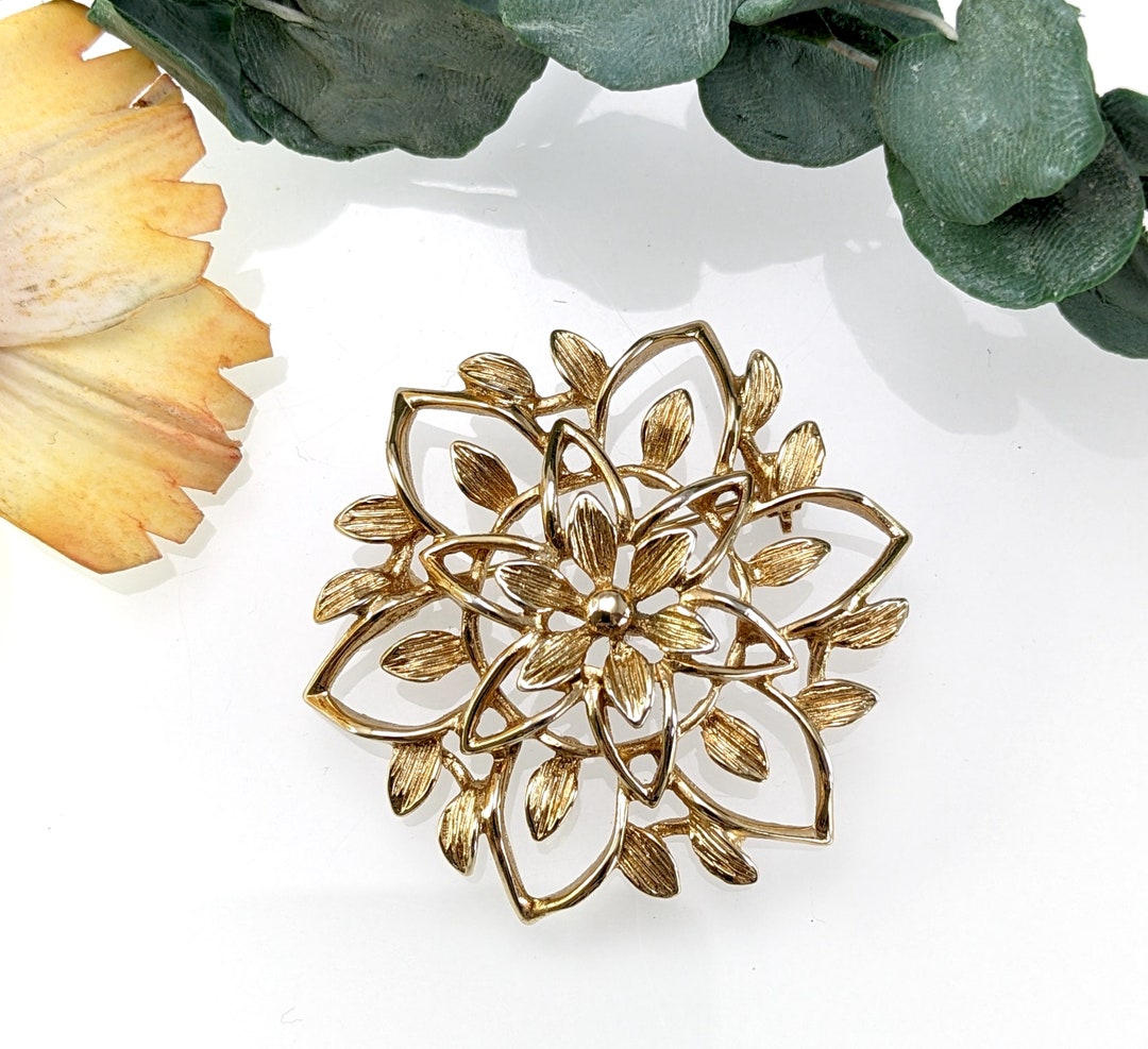 Vintage Sarah Coventry Flower Brooch Gold Tone Canada - Etsy