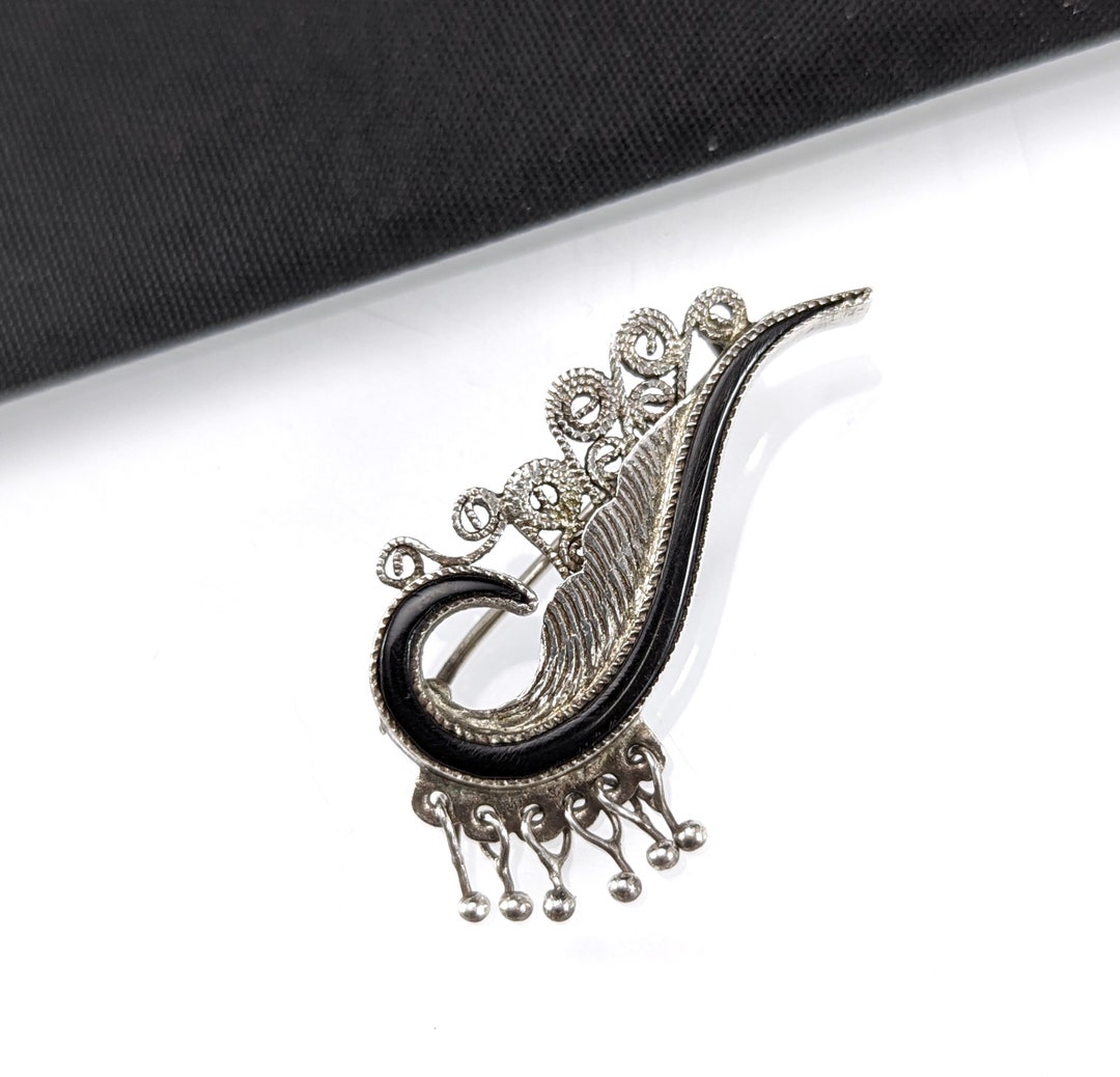 Vintage Silver Filigree Curl Brooch With Black Enamel - Arabic Middle ...