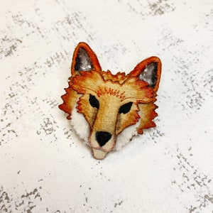 Fox Brooch, Embroidered and Hand Painted Textile Fox Adornment - Etsy UK