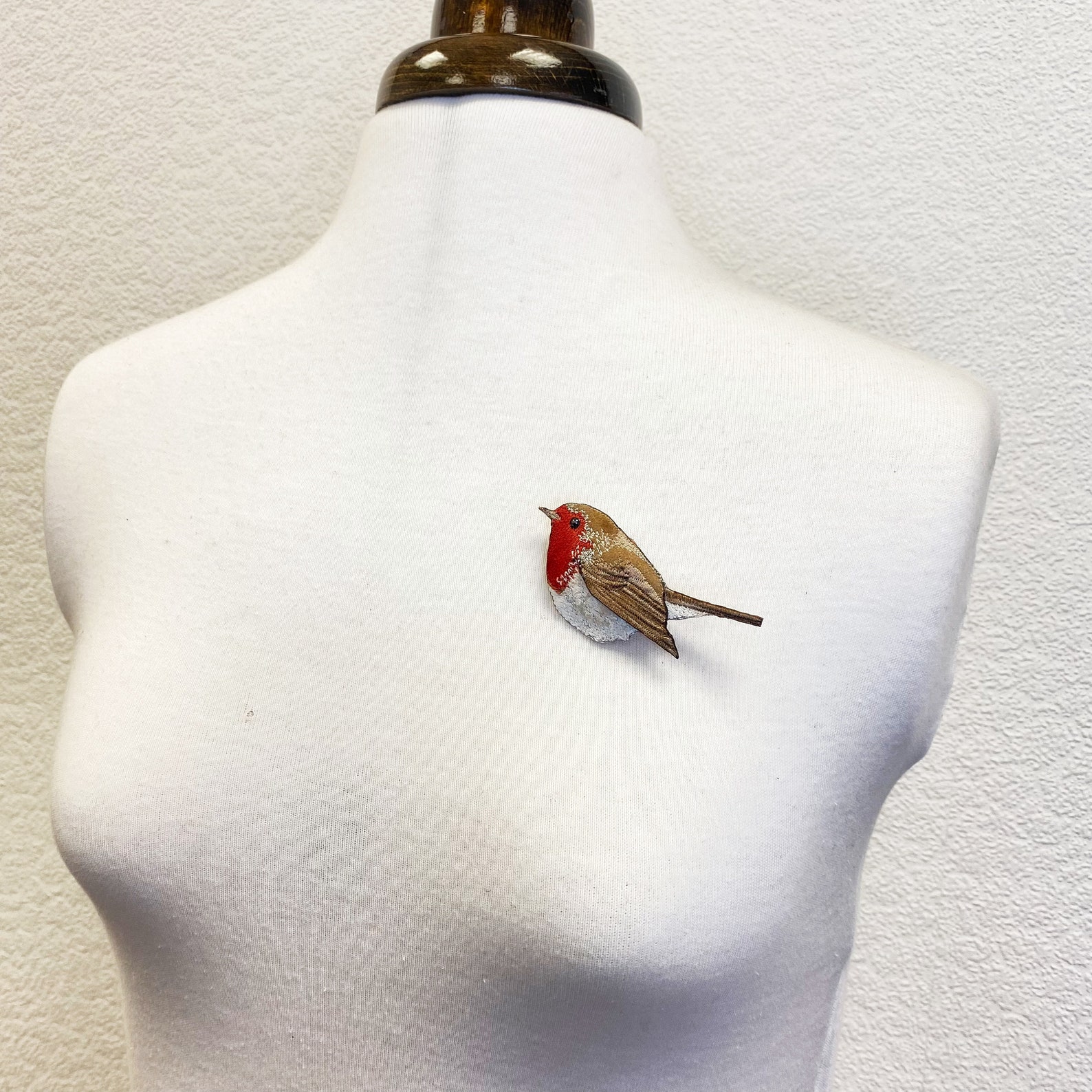 Robin Brooch, Bird Pin - Etsy