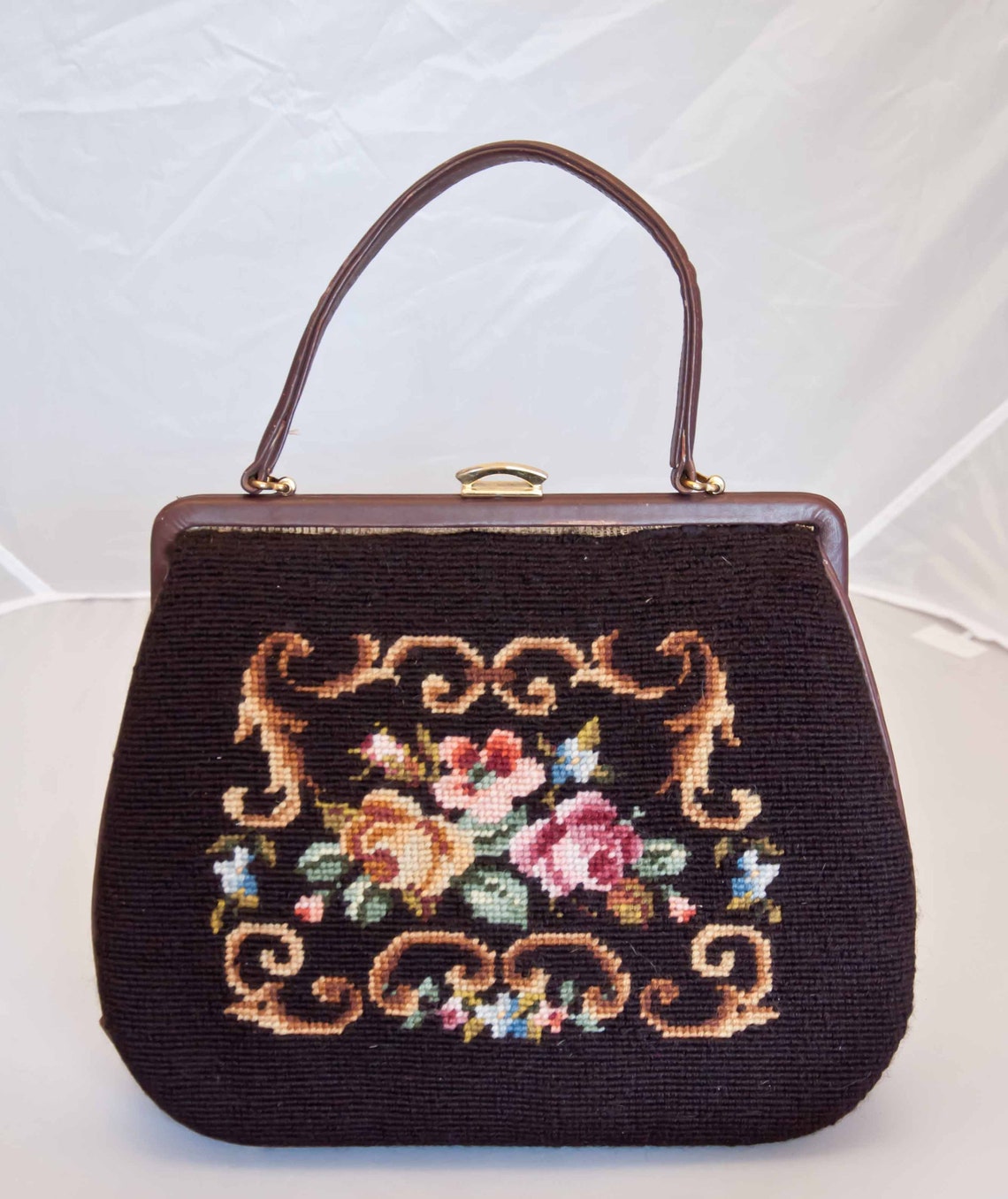 Vintage Needlepoint Purse/handbag With Roses - Etsy