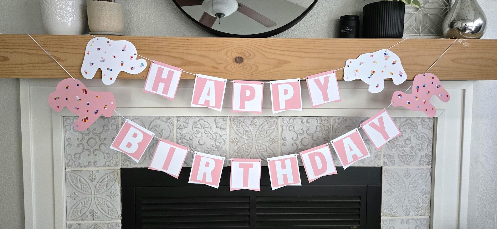 Animal Cookie Cracker Banner, Pastel Pink Girl Circus Birthday Banner ...
