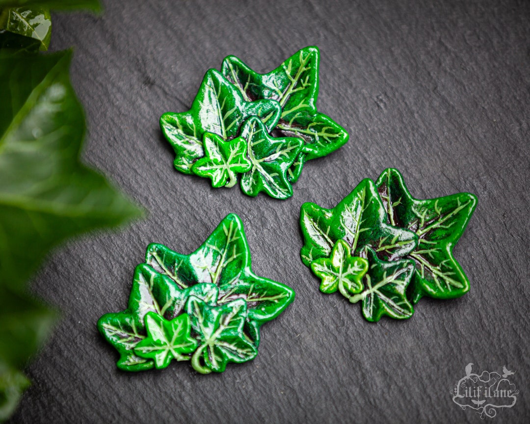 1x Handmade Ivy Brooch in Shades of Green and Red - Etsy