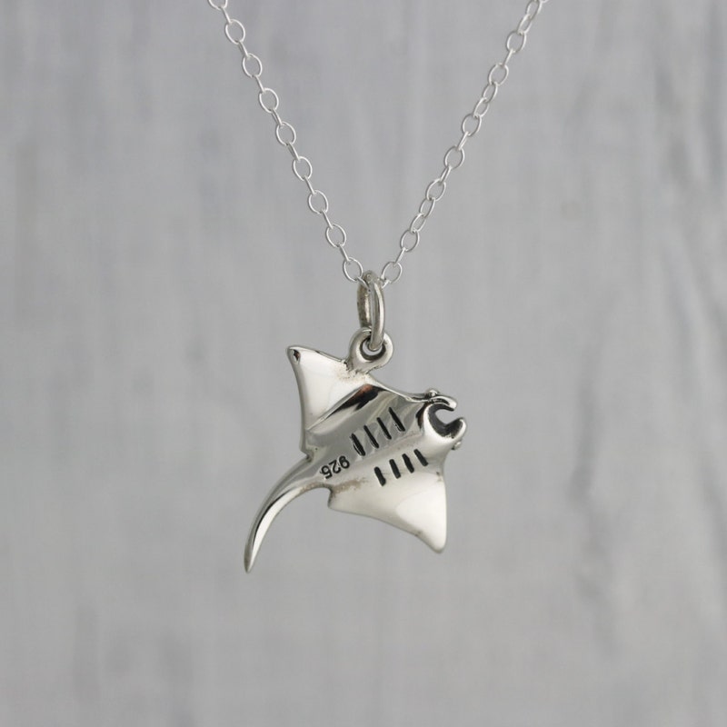 Stingray Charm - Etsy