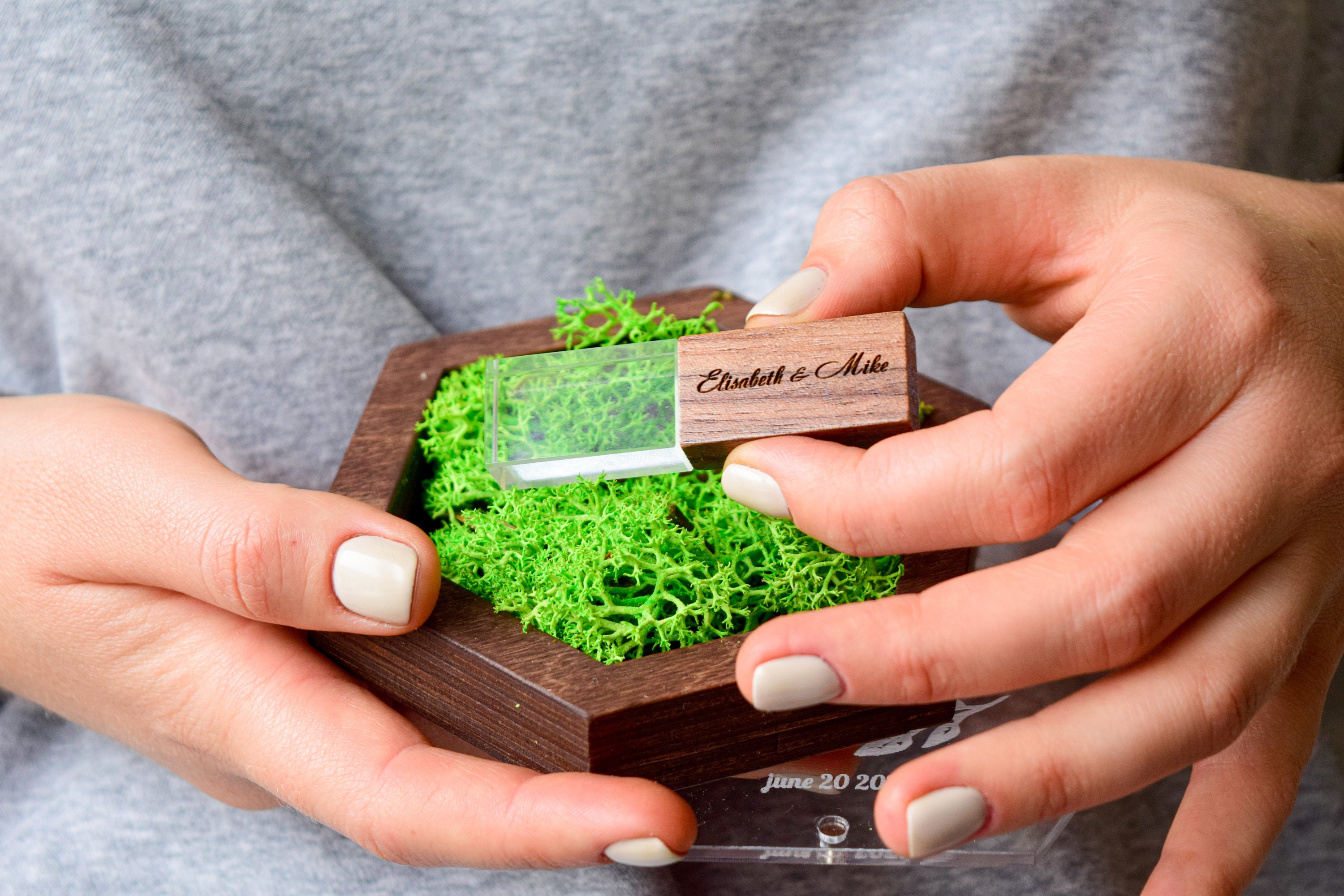 USB Box & Custom Box With Crystal USB Case With Flash Drive | Etsy