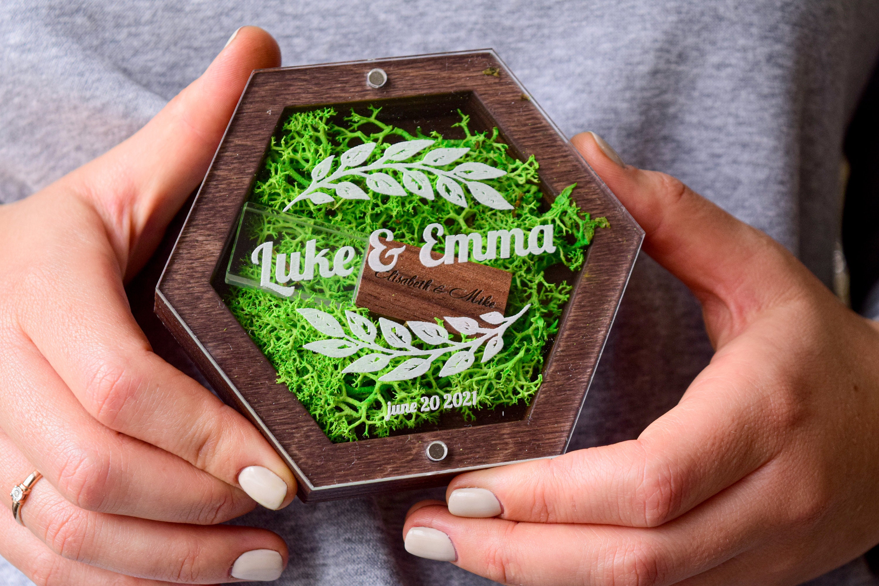 USB Box & Custom Box With Crystal USB Case With Flash Drive | Etsy