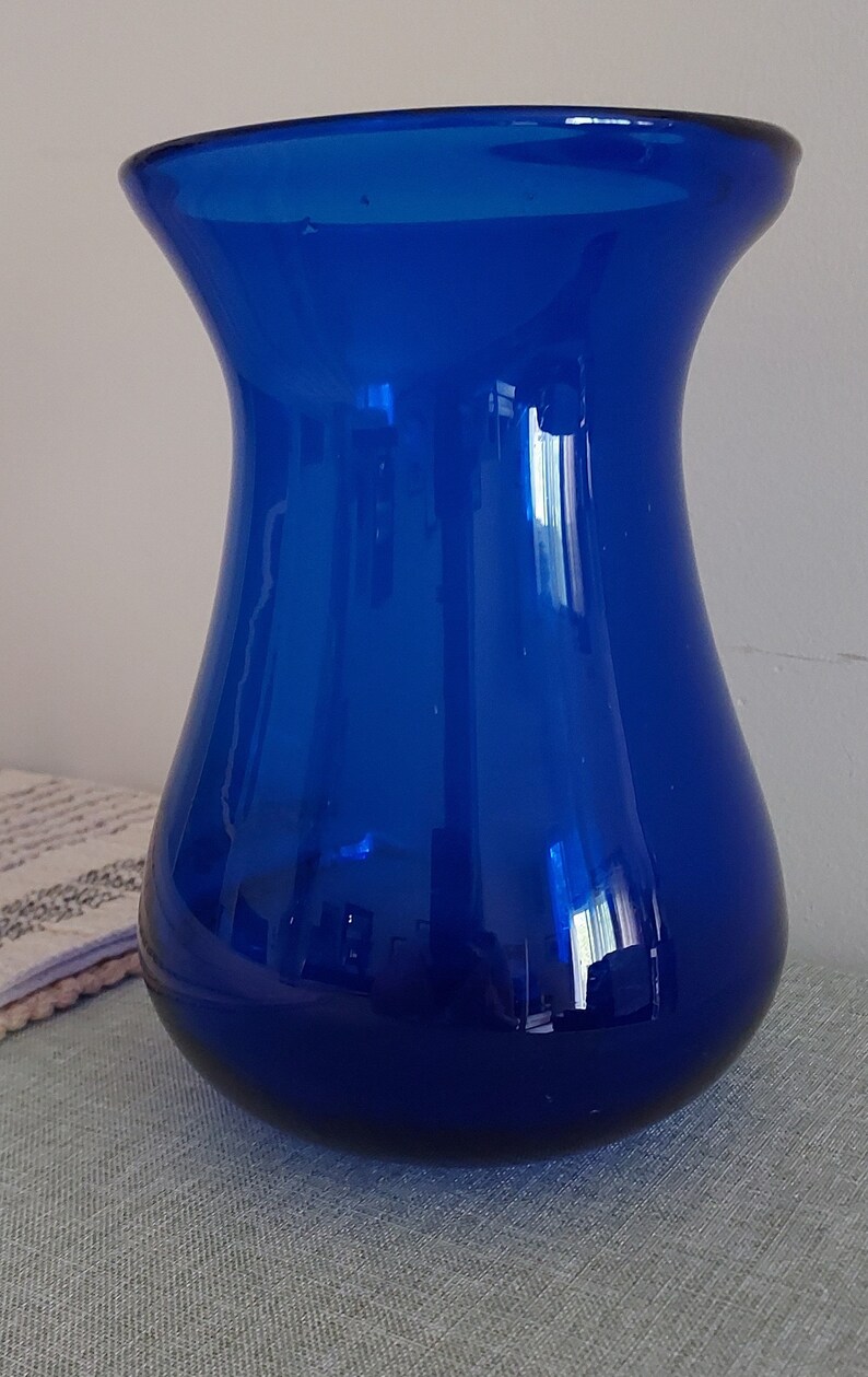 Vintage Cobalt Blue Glass-wide Bottom Vase 8 - Etsy