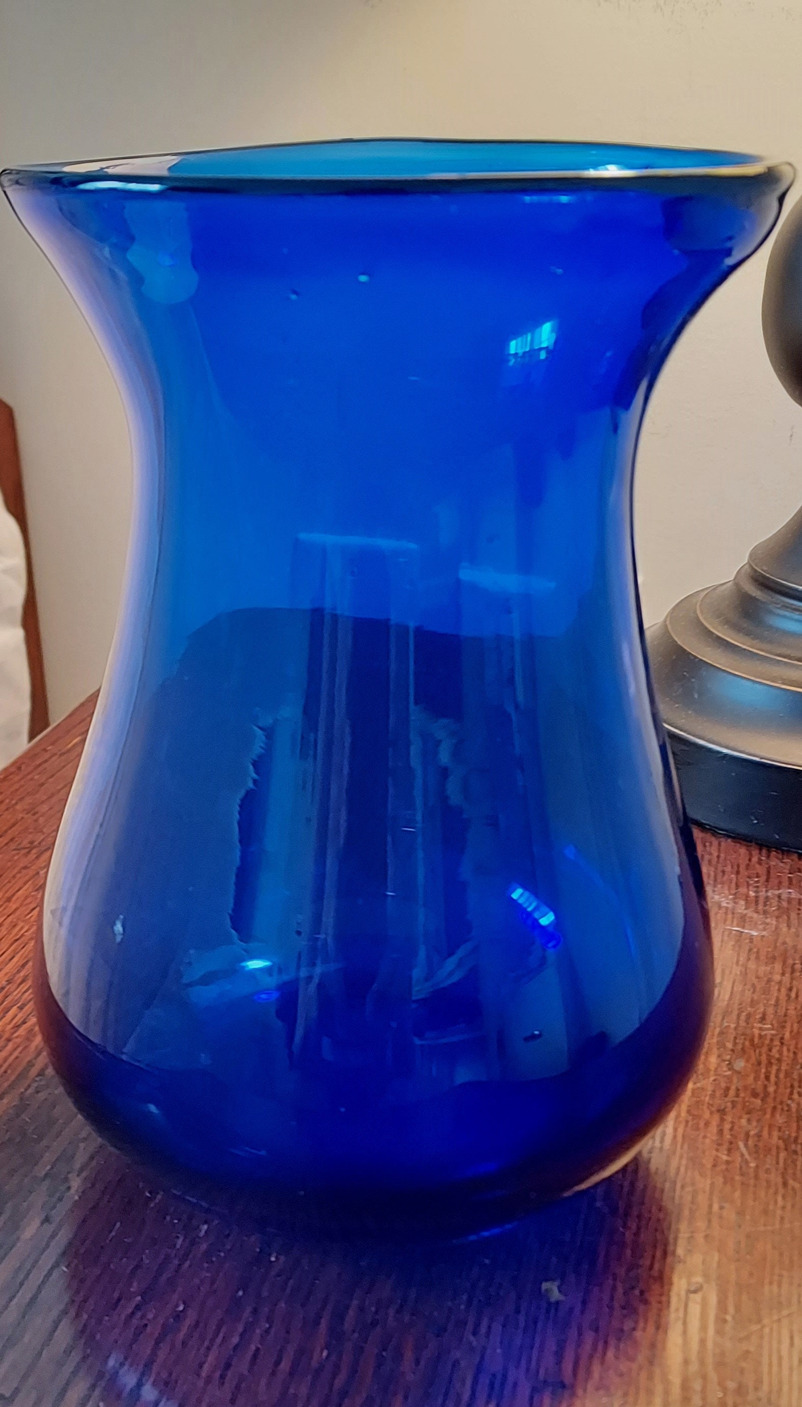 Vintage Cobalt Blue Glass-wide Bottom Vase 8" - Etsy