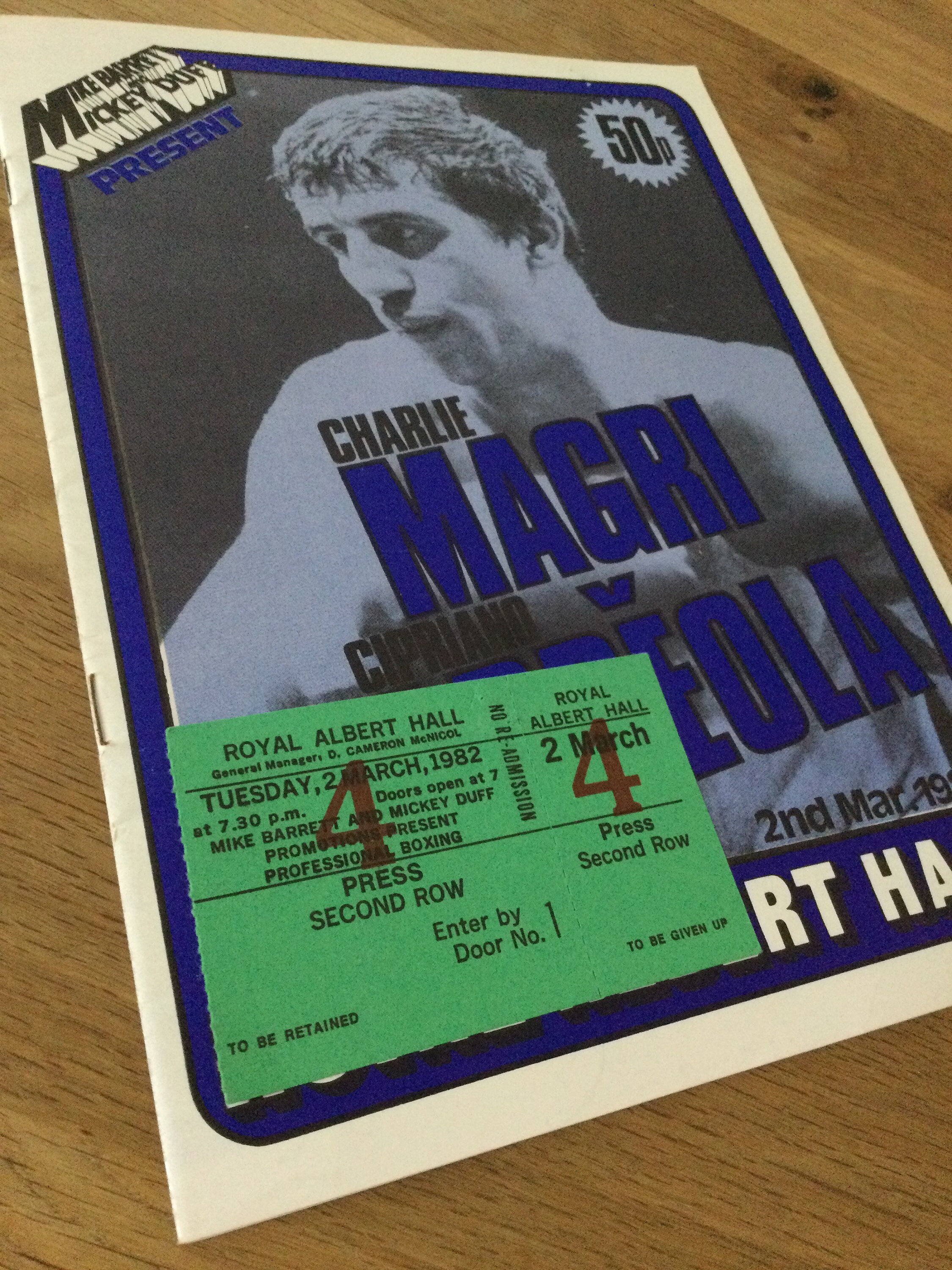 Rare Boxing Programme & Ticket 1982 International Flyweight Contest ...