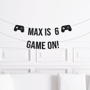 VR Headset Cupcake Toppers, Virtual Reality Video Game Birthday Party ...