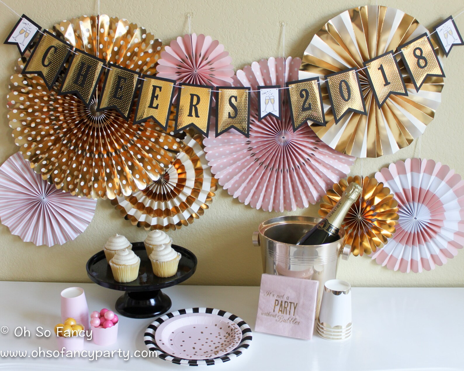 Gold Foil Party Fan Set / Gold Foil Fans / Party Fans / Paper | Etsy