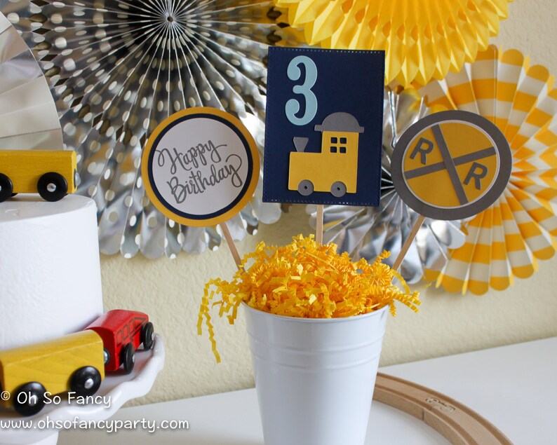 Train Birthday Centerpieces / Train Party / Choo Choo - Etsy