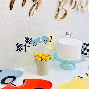 Vintage Race Car Centerpieces / Race Car Party / Vroom / Formula One ...