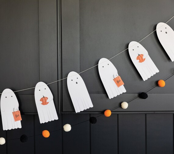 Halloween Boo Crew Ghost Banner / Ghost Shaped Banner / - Etsy
