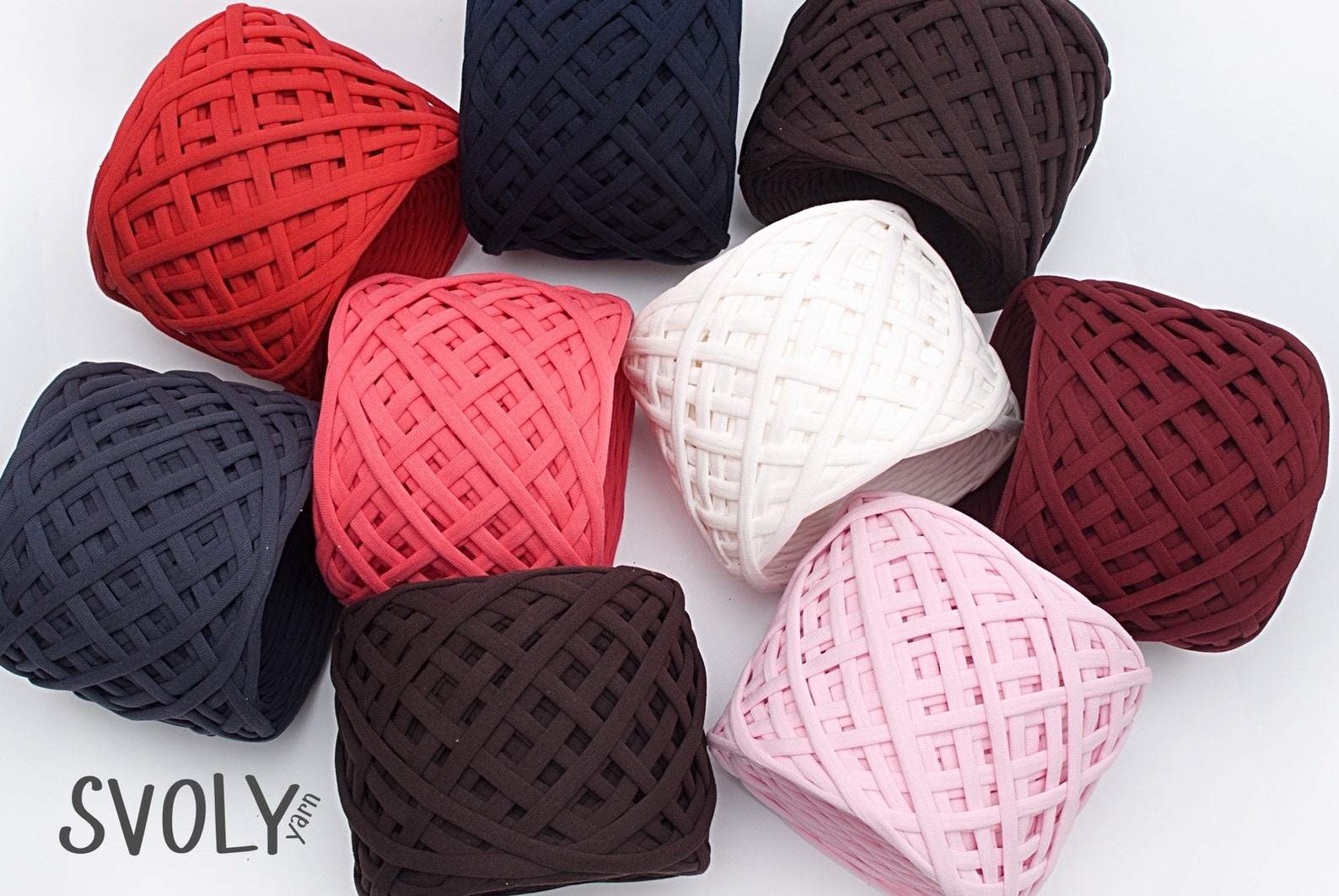 Maroon T-shirt Yarn 100m or 109yd, Dark Red Fabric Crochet Yarn ...