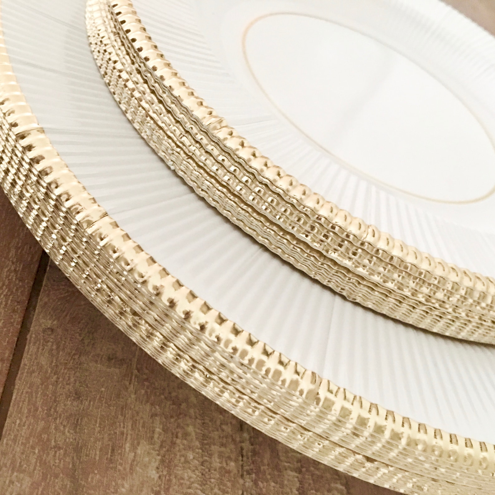 Vintage China Paper Plate Collection. White and Gold or Silver Paper ...