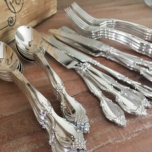 24CT Disposable Heirloom Chateau Utensil Collection. Plastic Wedding ...