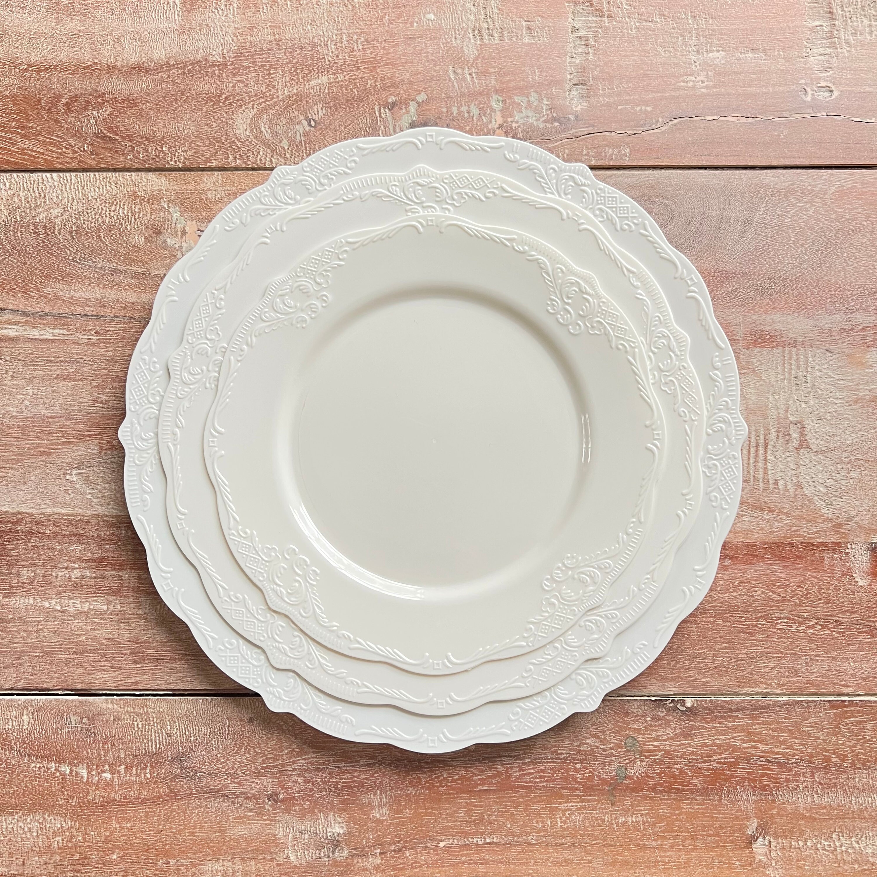 NEW Samples: Romantically Modern Vintage Party Platess. - Etsy