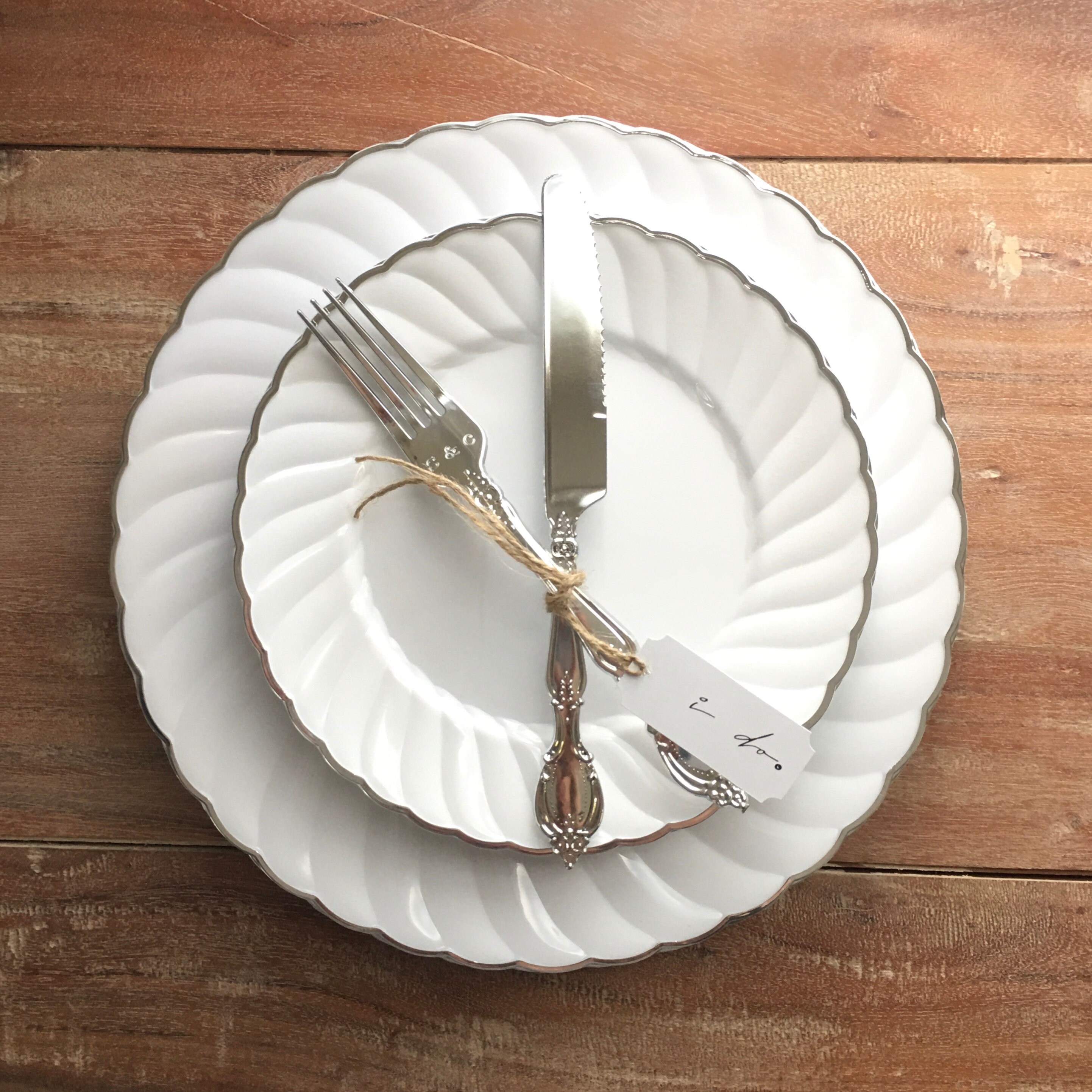 Disposable Vintage Modern White and Silver Party Plates. | Etsy