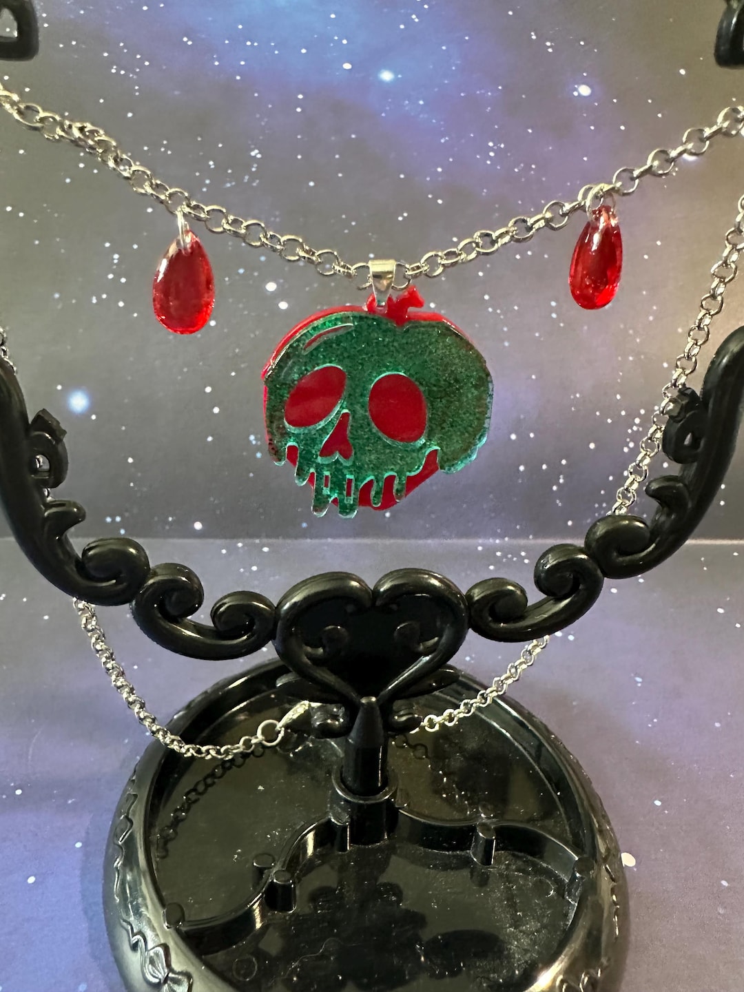 Poison Apple Necklace - Gothic, Green, Goth, Witchy, Spooky, Creepy ...