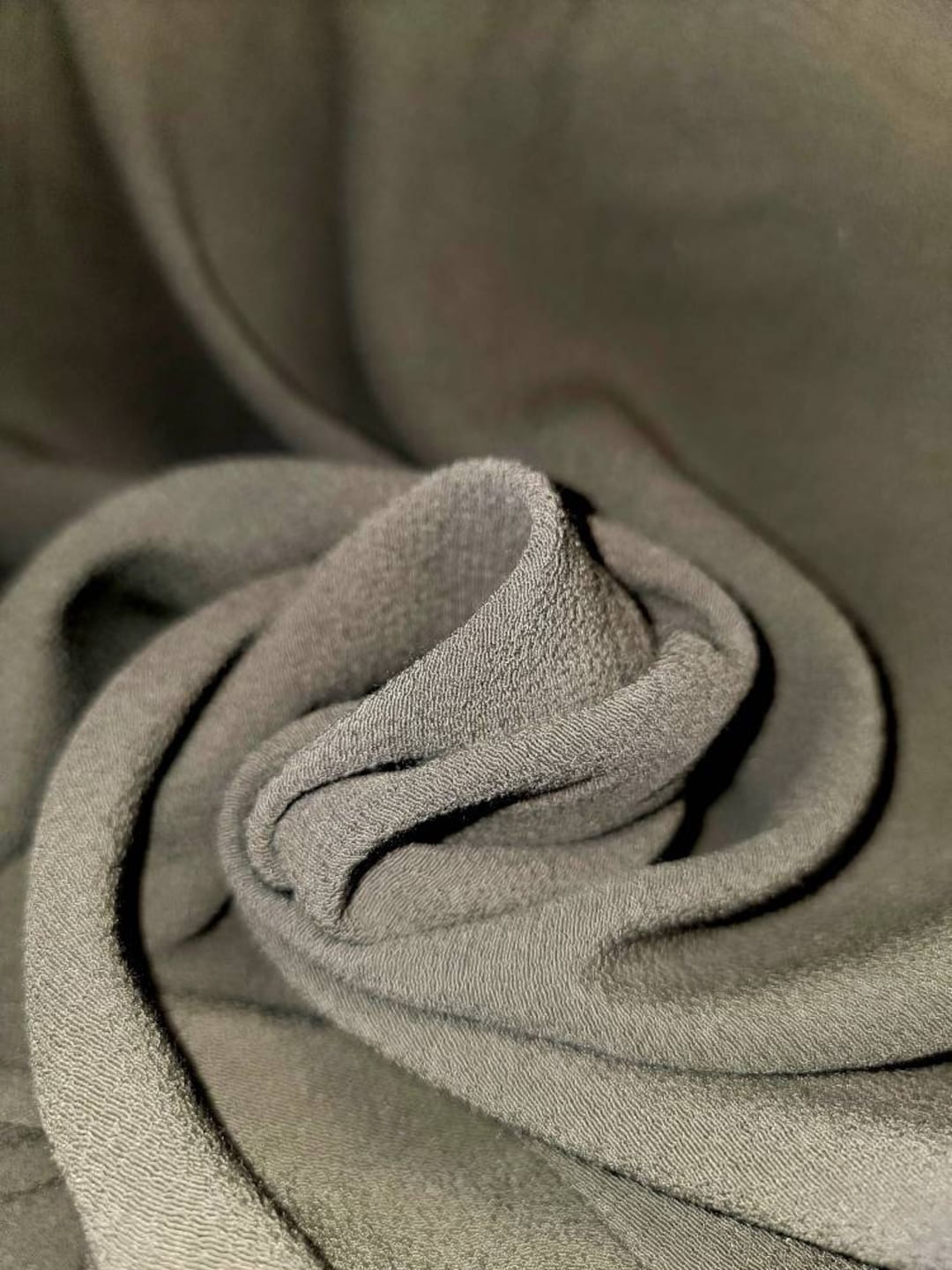 Rayon Crepe Lenzing Woven "army-g" - by the Yard - 180gsm - Etsy
