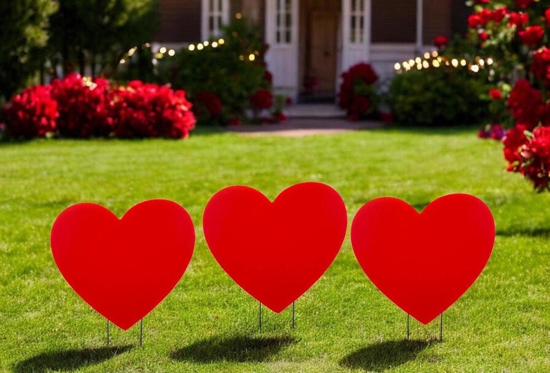 Happy Valentine's Day Heart Yard Signs: Holiday Lawn Decor With Stakes ...