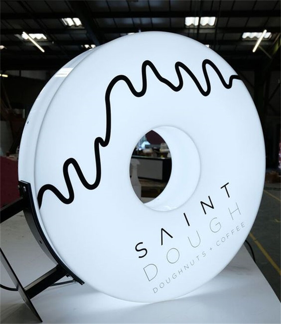 Double Sided Custom Round Exterior Circle Sign and Illuminated Round ...