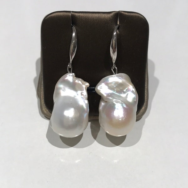 Baroque Pearl Earrings - Etsy UK