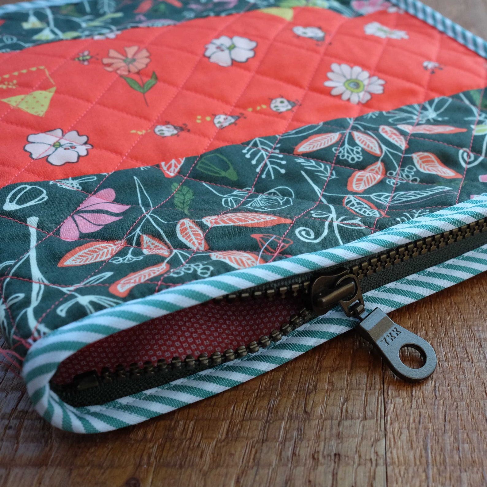 Embroidery Pouch Sewing Pattern - Sew a Case to Hold All Your ...