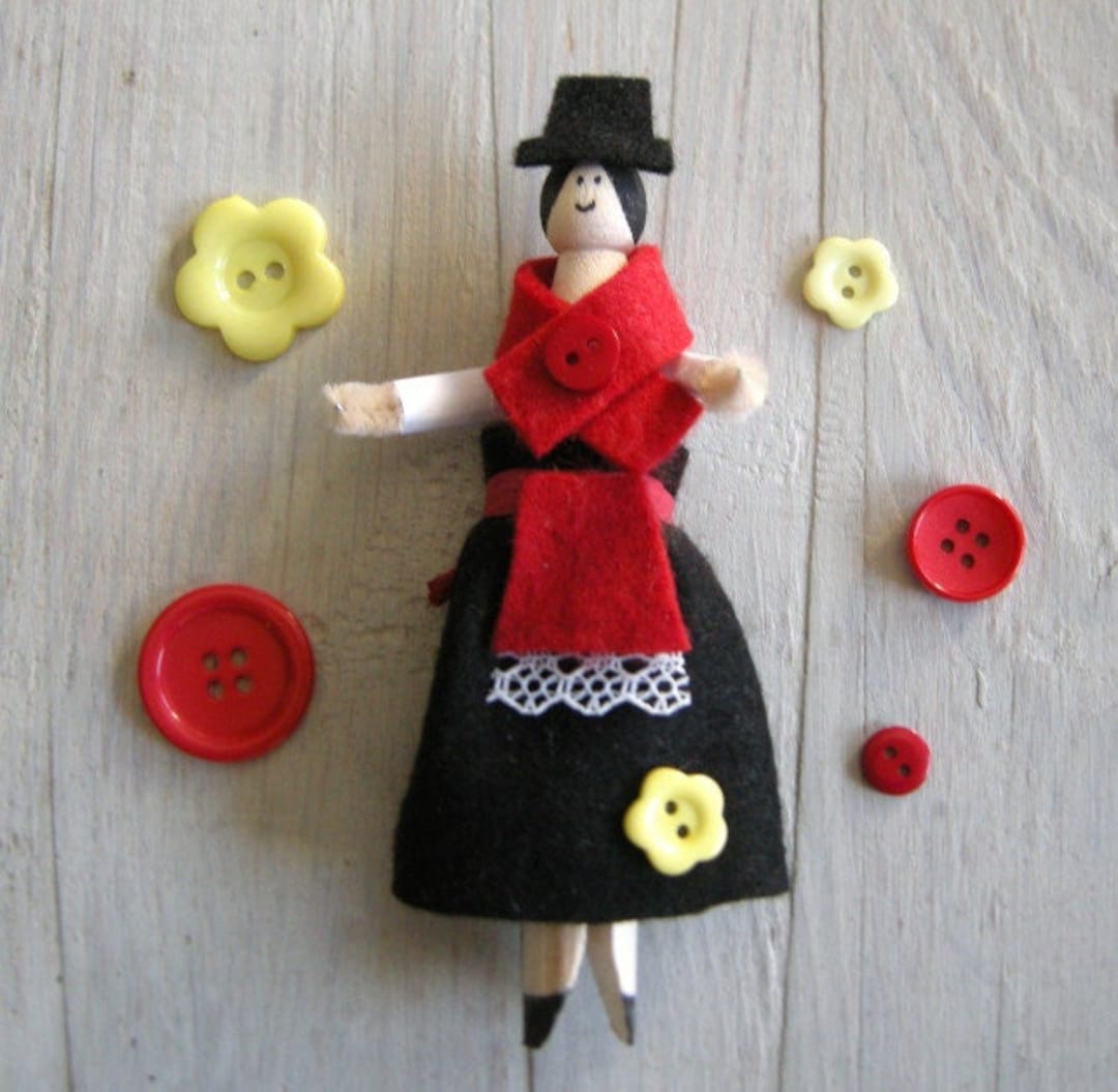 Carys the Welsh Lady Peg Doll Craft Kit - Etsy UK