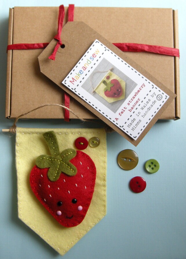 Craft Kit Sewing Kit Make a Strawberry Banner - Etsy UK