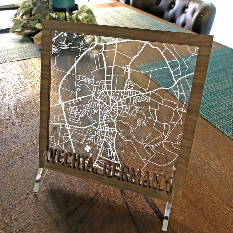 Custom Engraved Square Map in Acrylic and Wood - Etsy