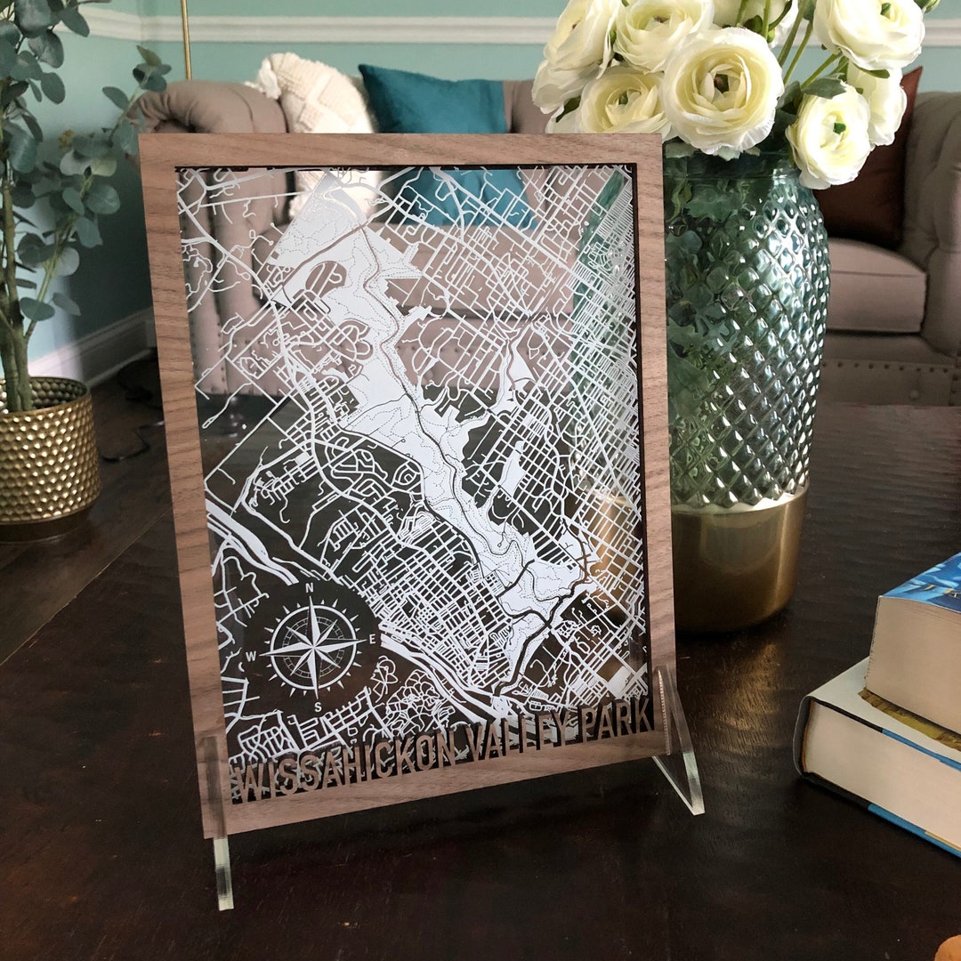 Custom Engraved Rectangular Map in Acrylic and Walnut - Etsy