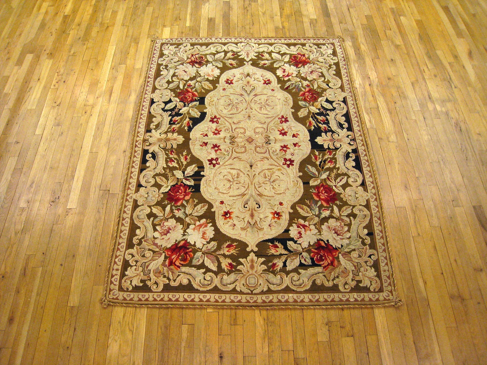Antique Portuguese Needlepoint Rug, Flat-weave, With Floral Medallion ...
