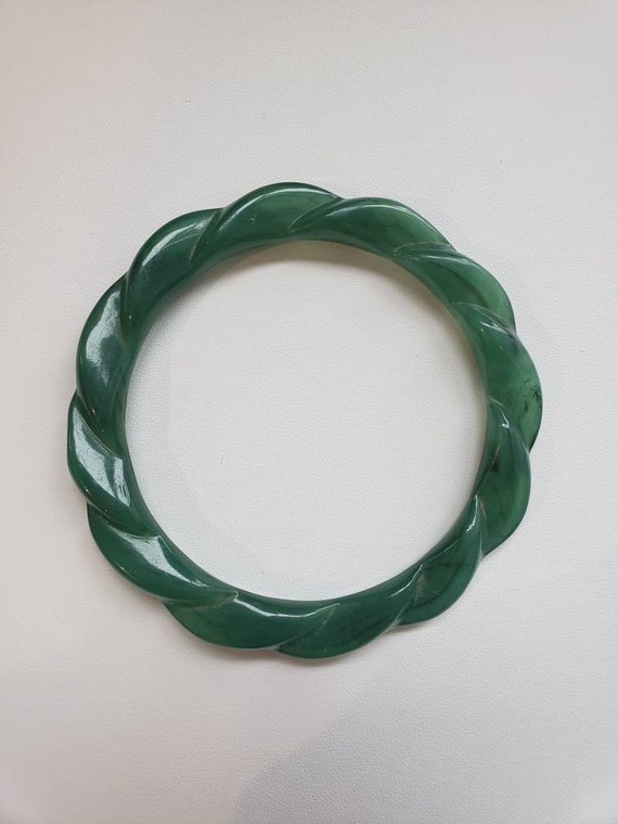 vintage 1960s green bakelite - Gem