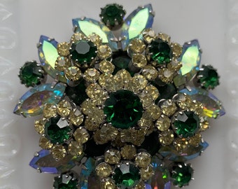 Vendome Flower Brooch - Etsy