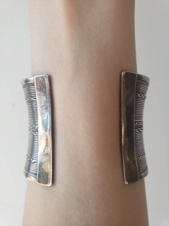 Vintage Sterling Silver Wide Concave Cuff - Gem