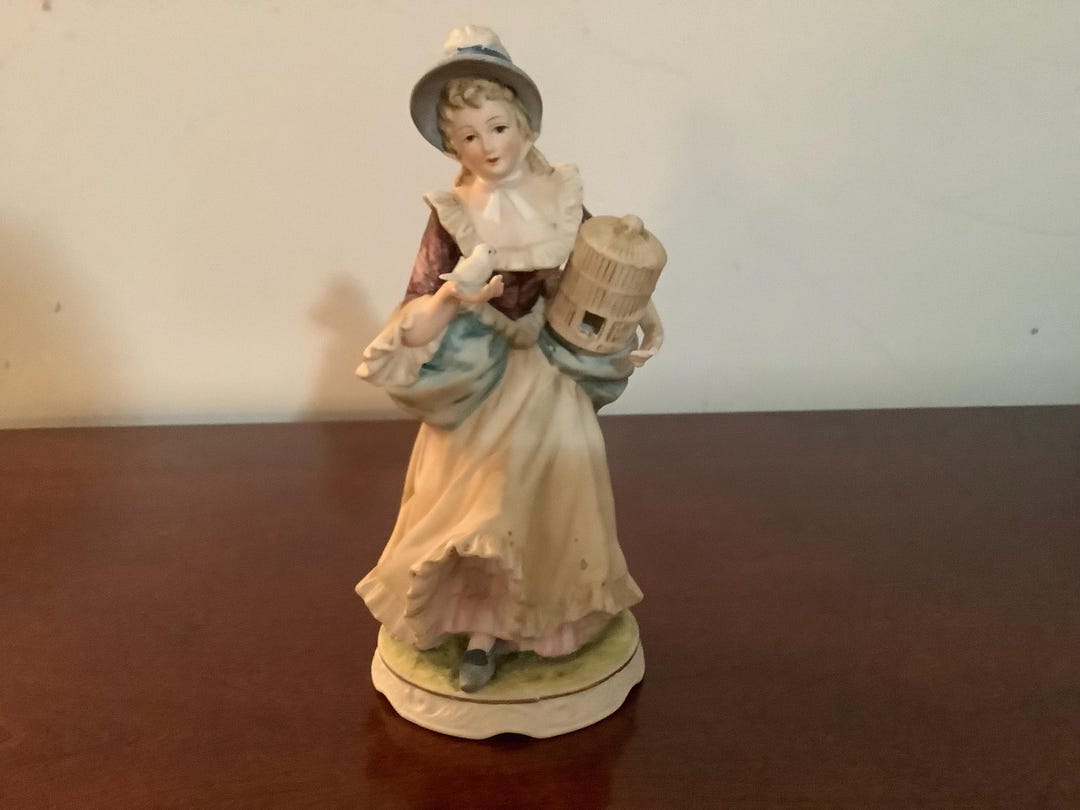 National Pottery Classic Gallery Collection C-6639 Lady With A Bird 8 ...