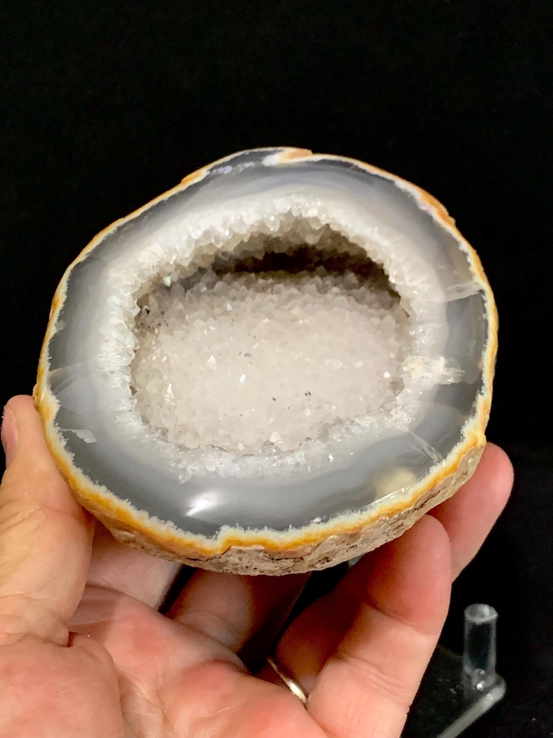 Blue Agate Geode Half With Display Stand - Etsy