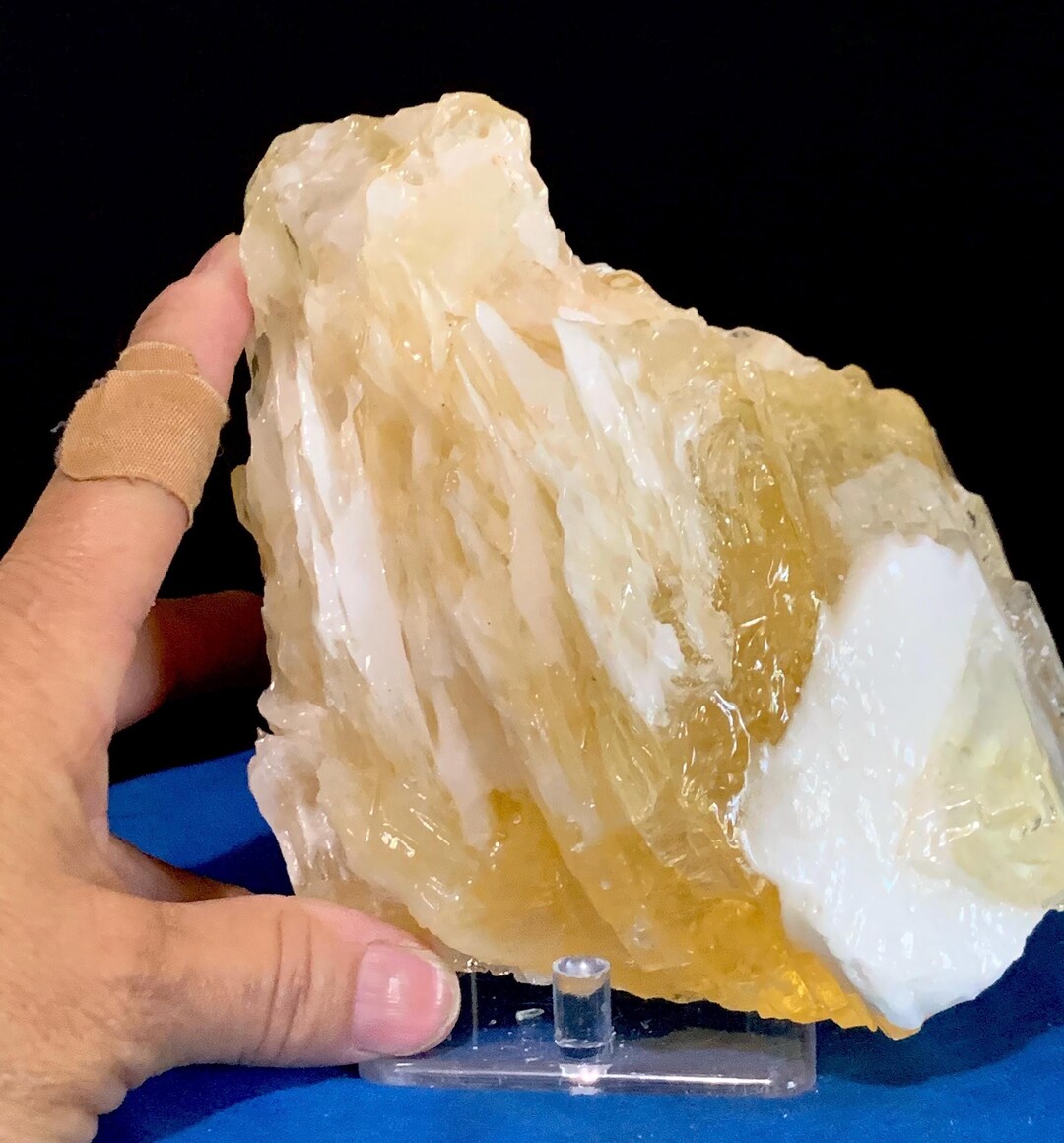 Mexico Angel Wing Calcite Freeform With Display Stand - Etsy