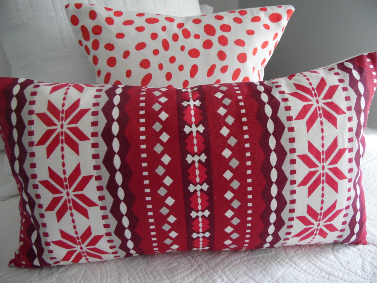 RED SNOWFLAKE Pillow Cover. Red.grey.white Pillow Cover. | Etsy