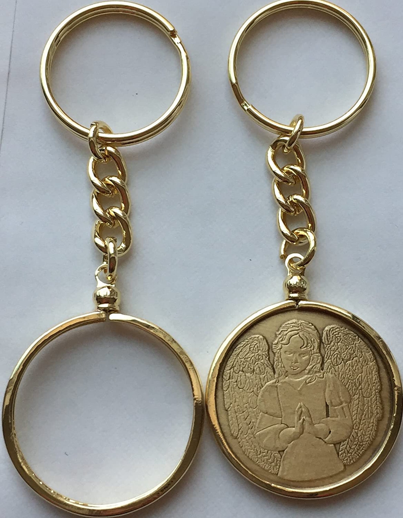 AA Medallion Keychain Chip Holder Fits Wendells Sobriety Coins Gold ...