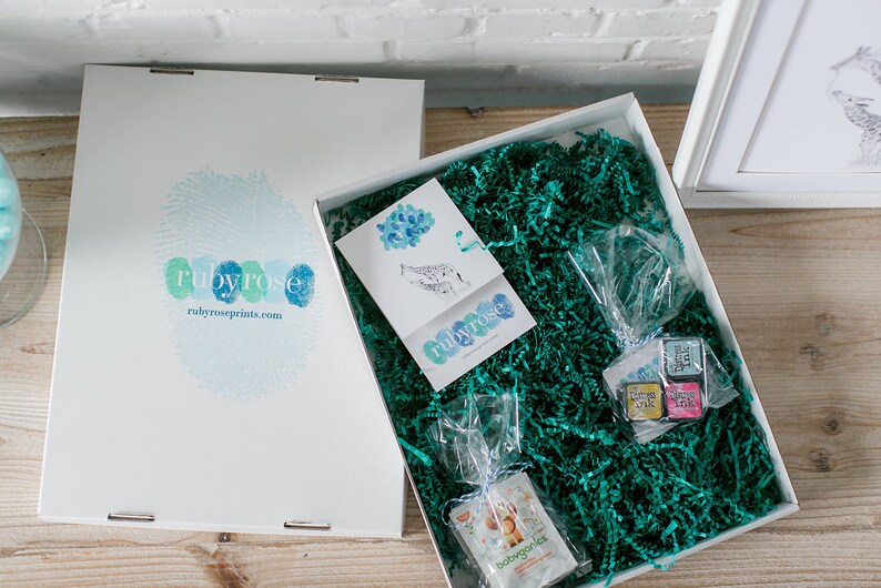 Pig Print | Fingerprint Balloons | Barnyard Party | Baby Shower ...