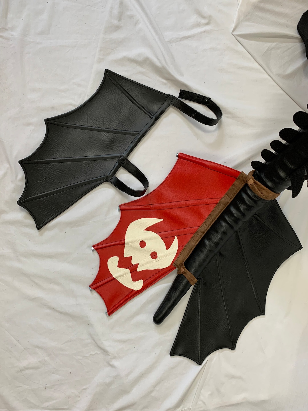 Toothless Tail. How to Train Your Dragon. Black AND Red Fins. Dragon ...