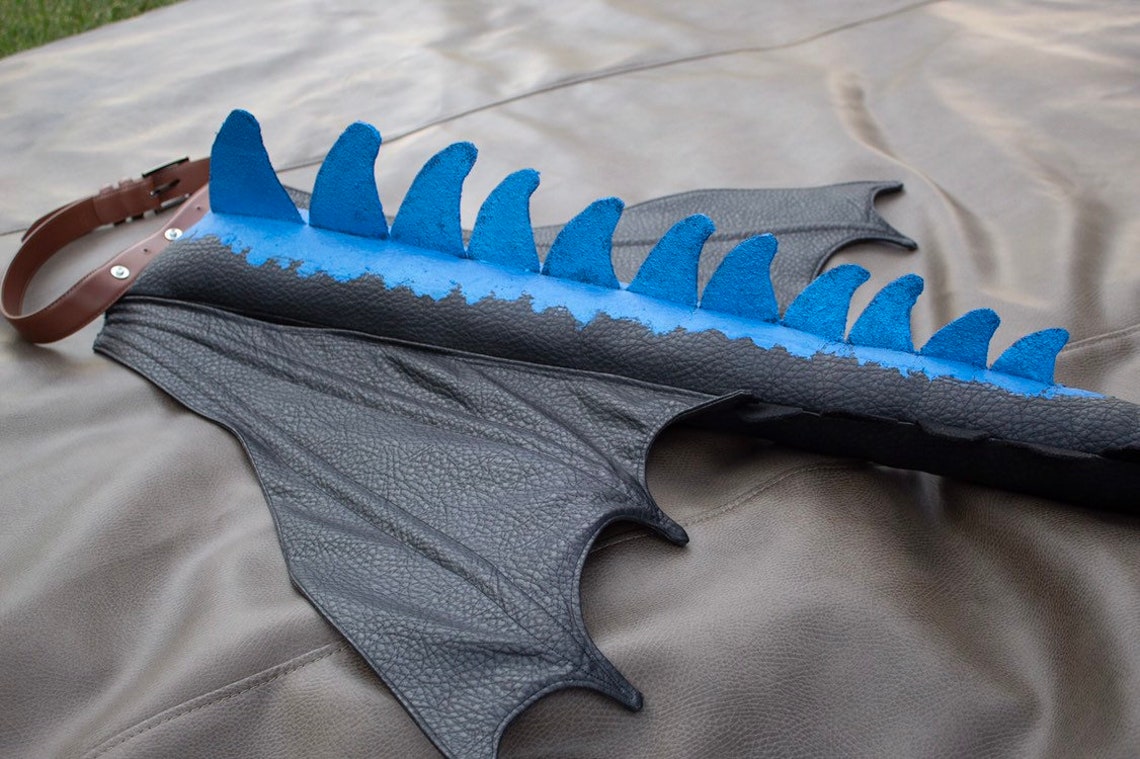 Toothless tail. How to train your dragon. Alpha option. Dragon | Etsy