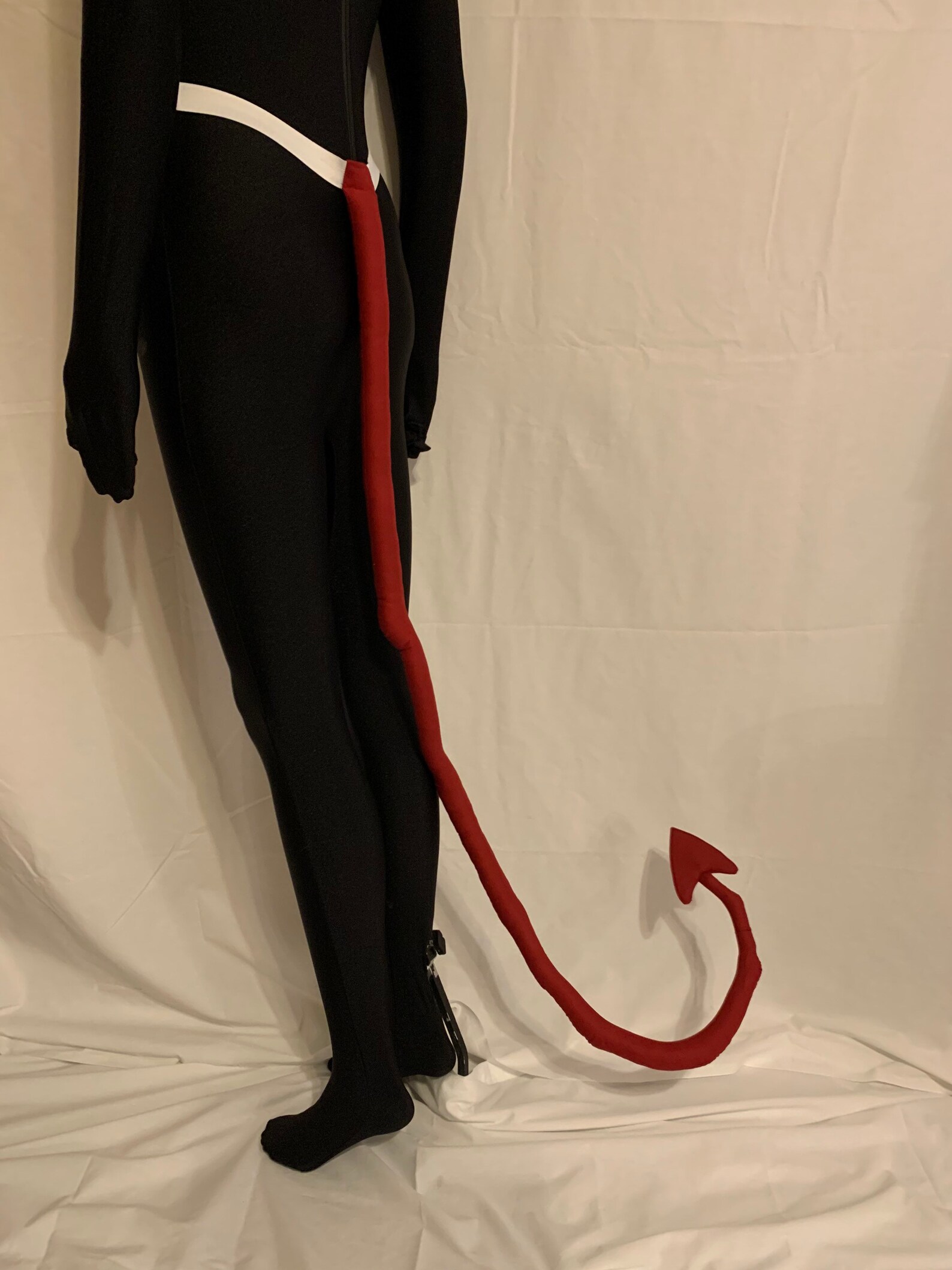 Mollymauk Jester Tail. Long Moldable Tail With a Spade Tip. - Etsy