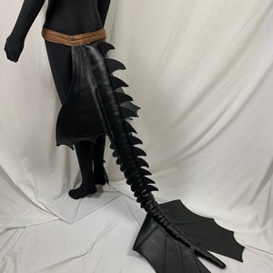 All Black Toothless Tail. How to Train Your Dragon. Alpha Option ...